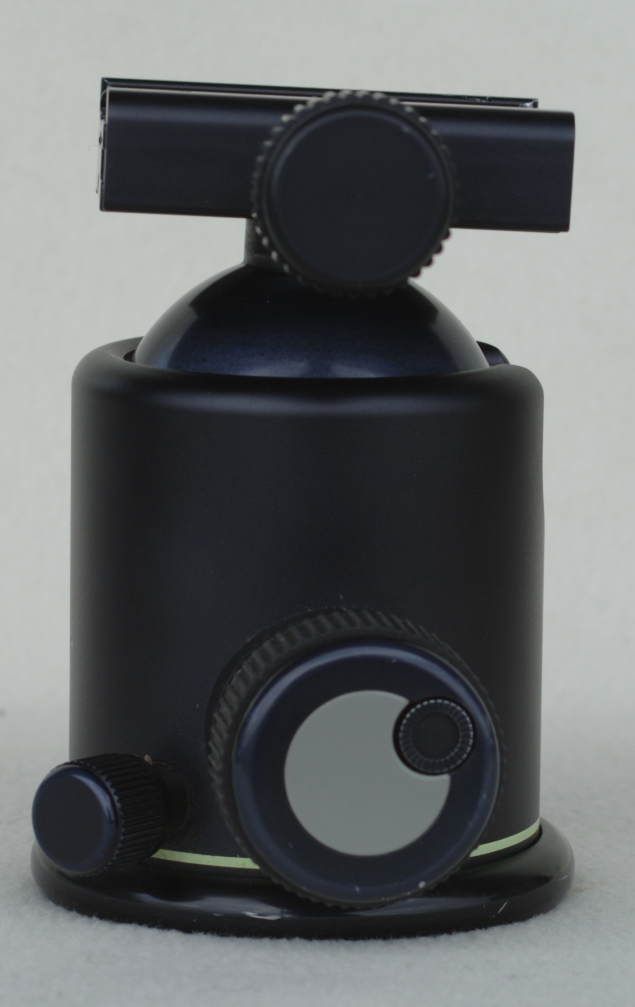 Sold: Arca-Swiss B1 Monoball ball head with quick release bracket - FM ...